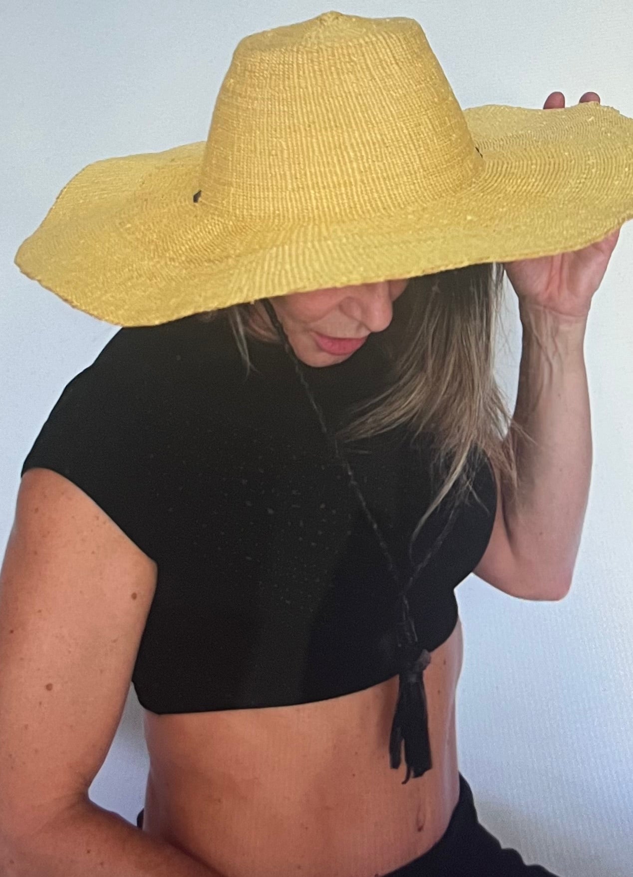 Straw Hats- Single Weave – WajoliAfricanWear